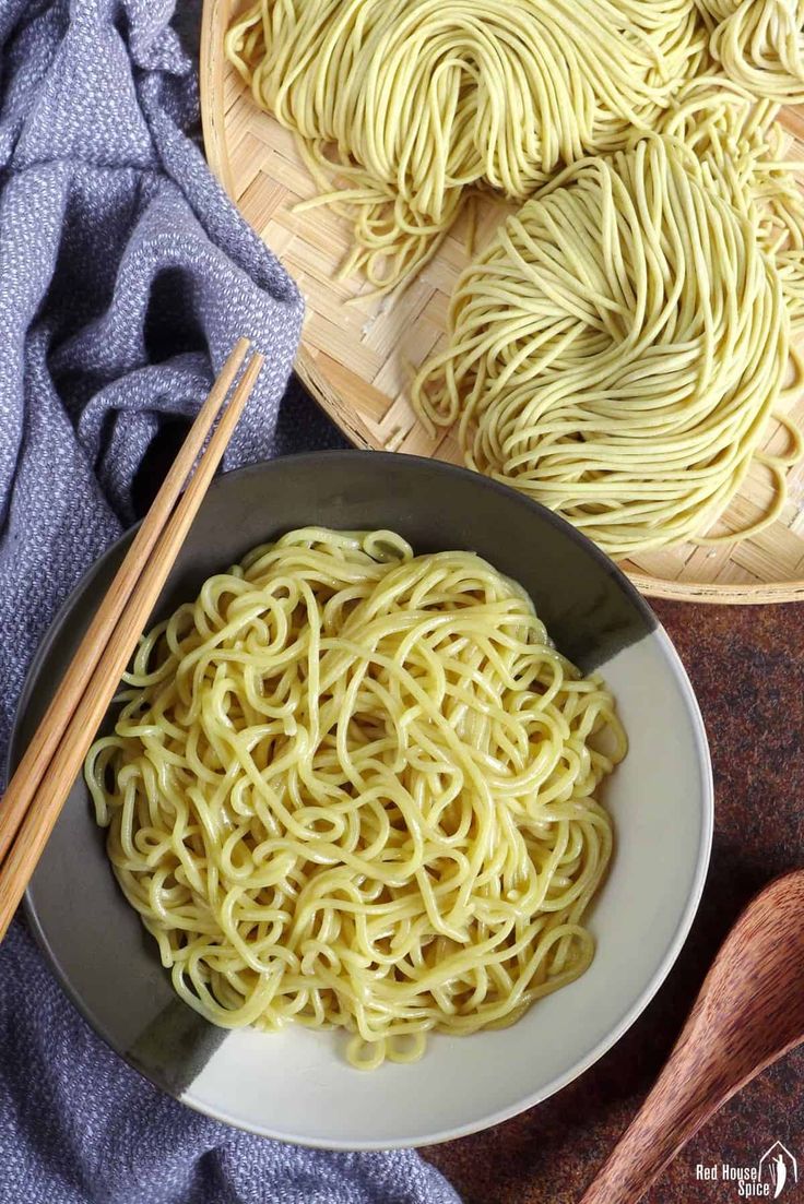 Resep Mie Ayam Sederhana Ala Kaki Lima - Nion Nion